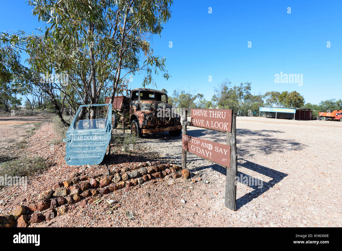 Car door tour lightning ridge hi-res stock photography and images - Alamy