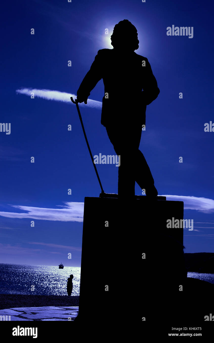 Statue of Salvador Dali, Cadaques, Spain Stock Photo - Alamy