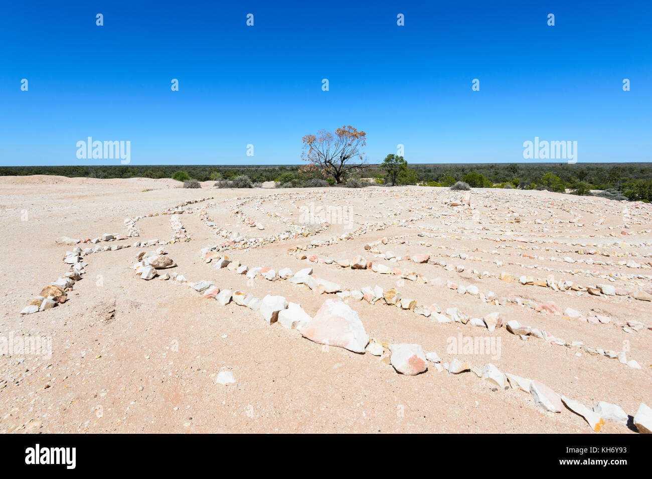 The Maze at Lightning Ridge, New South Wales, NSW, Australia Stock ...