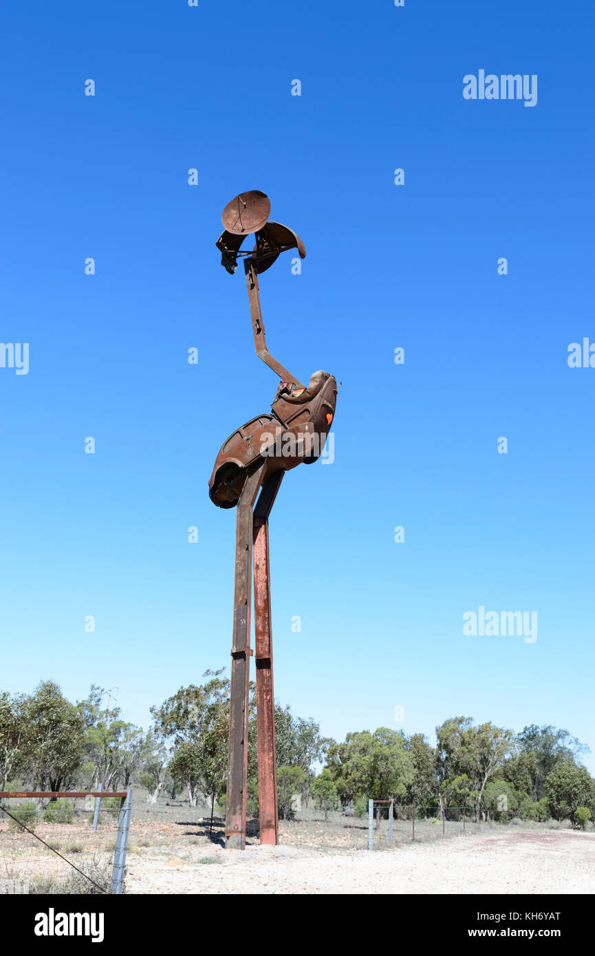Stanley the Emu is a statue by John Murray made of VW car body, near ...