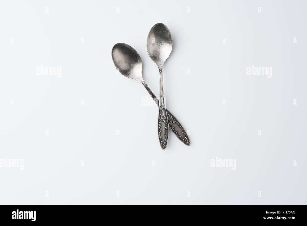 Cutlery cross hi-res stock photography and images - Alamy