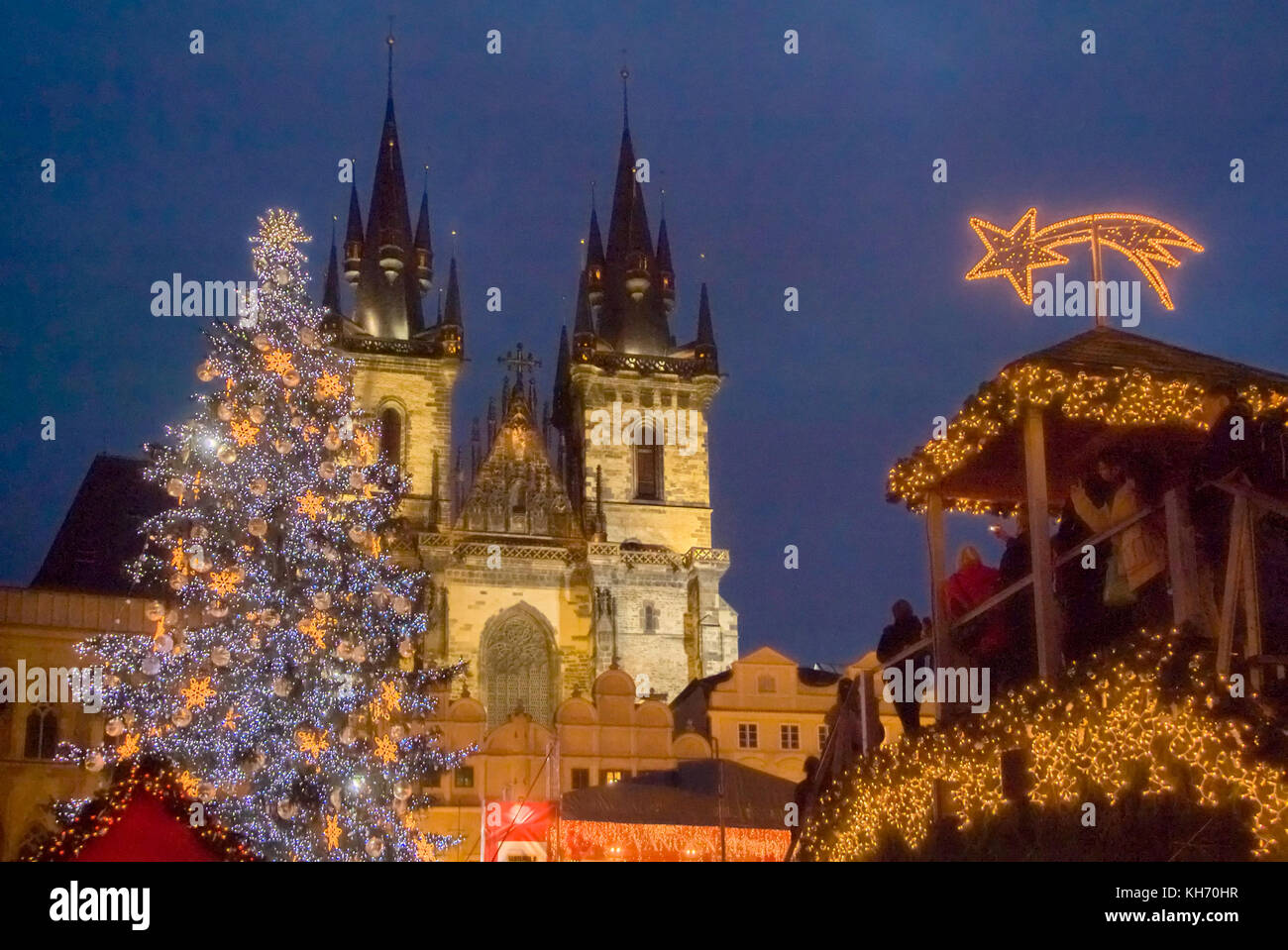Prague christmas markets hi-res stock photography and images - Alamy