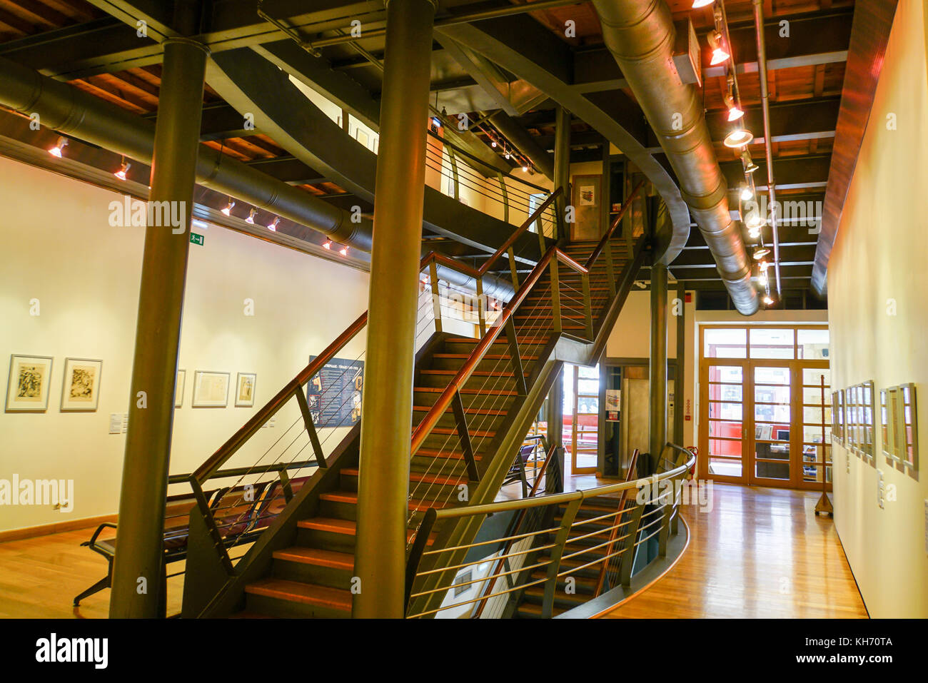 Municipal museum and art gallery hi-res stock photography and images ...