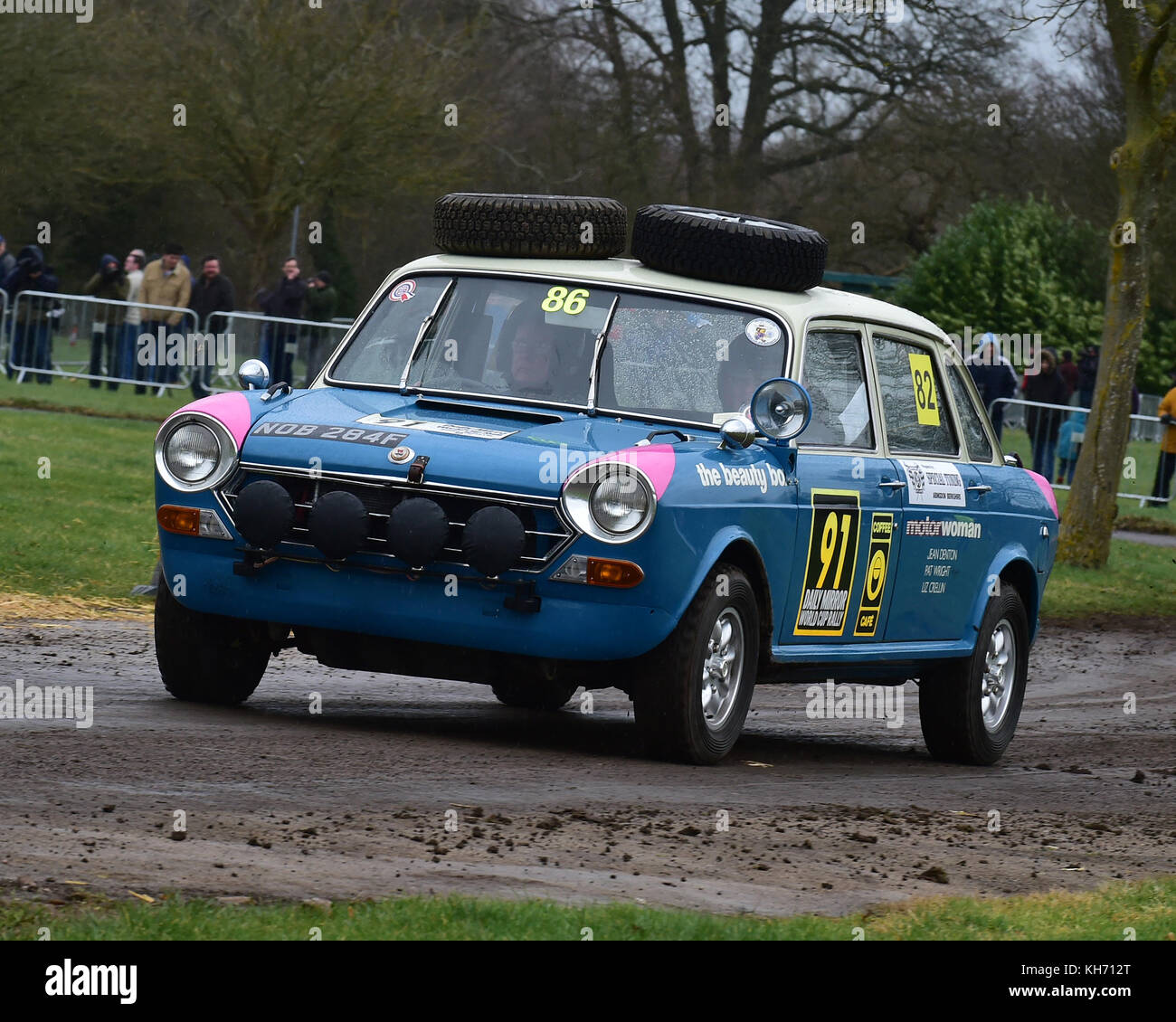 Patricia Smith, Patricia Wright, Austin 1800, Race Retro, Rally stage ...