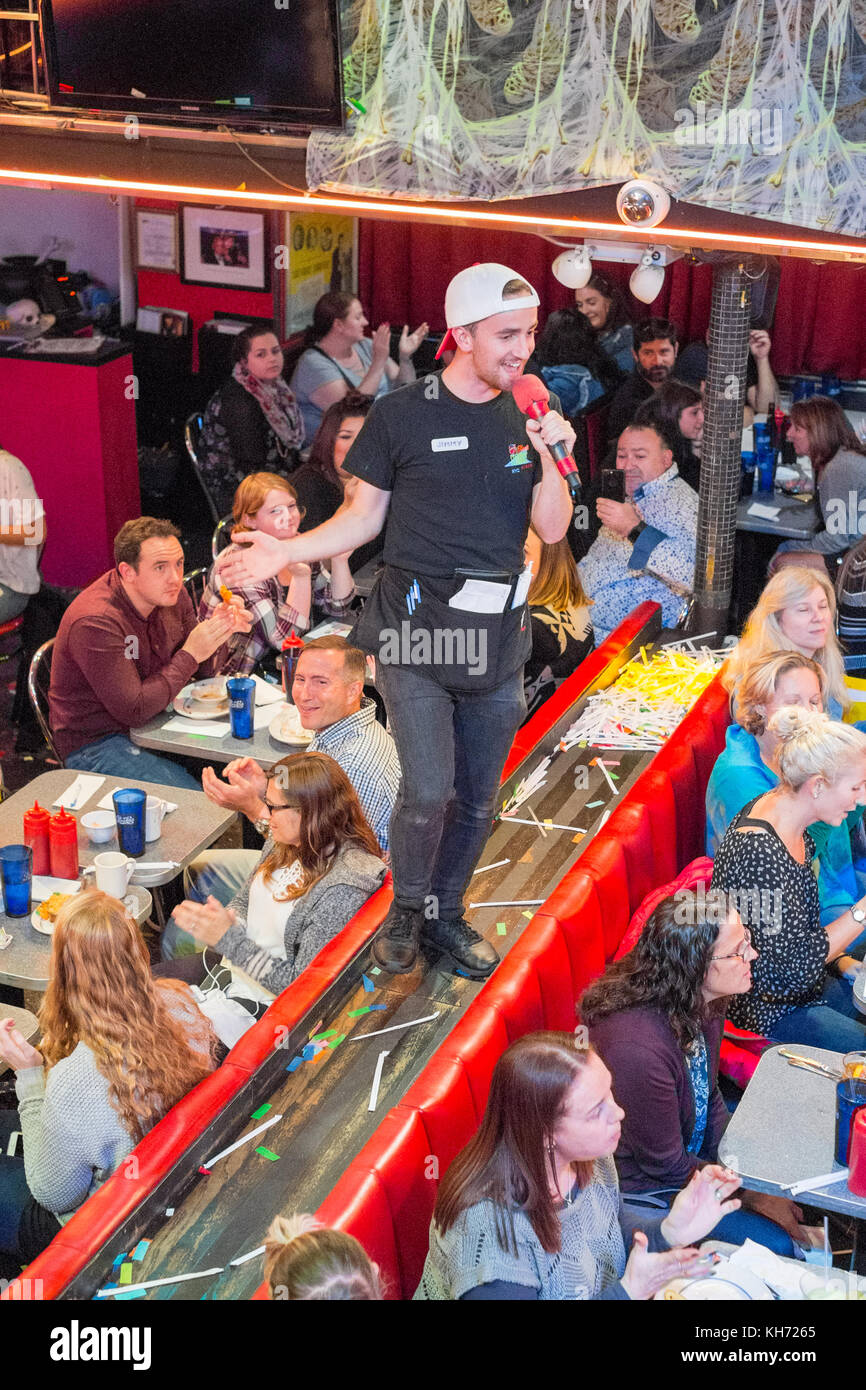 Ellen's Stardust Diner, famous for its singing waiting staff, Broadway ...