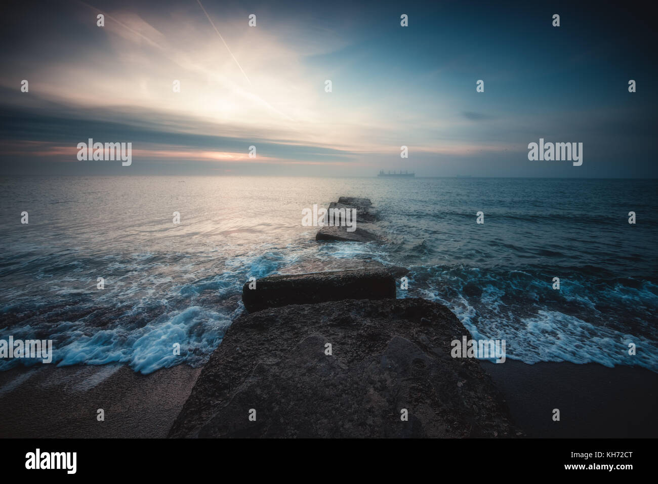 Mood sea landscape sunrise hi-res stock photography and images - Alamy