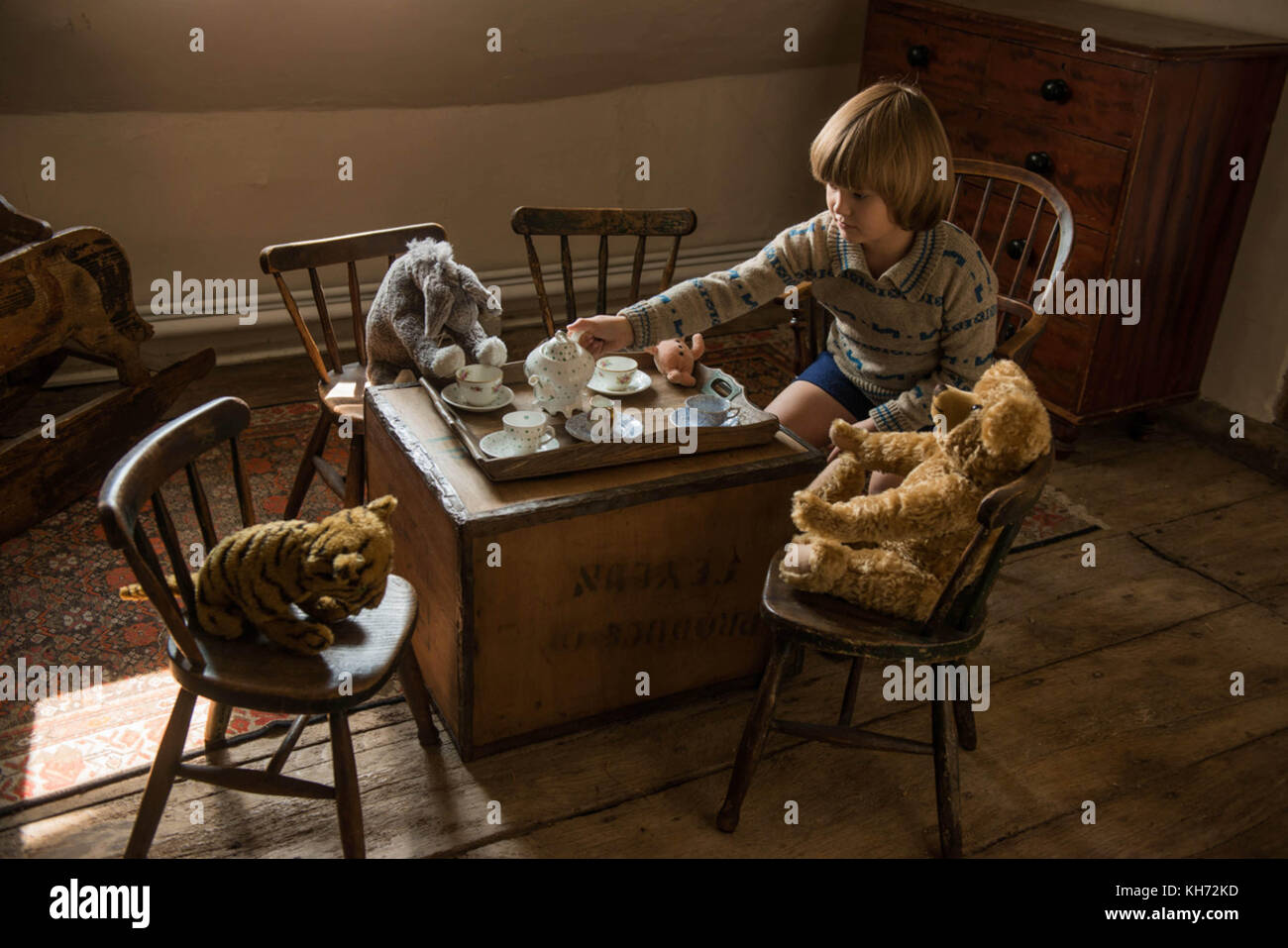 Christopher robin hi-res stock photography and images - Alamy