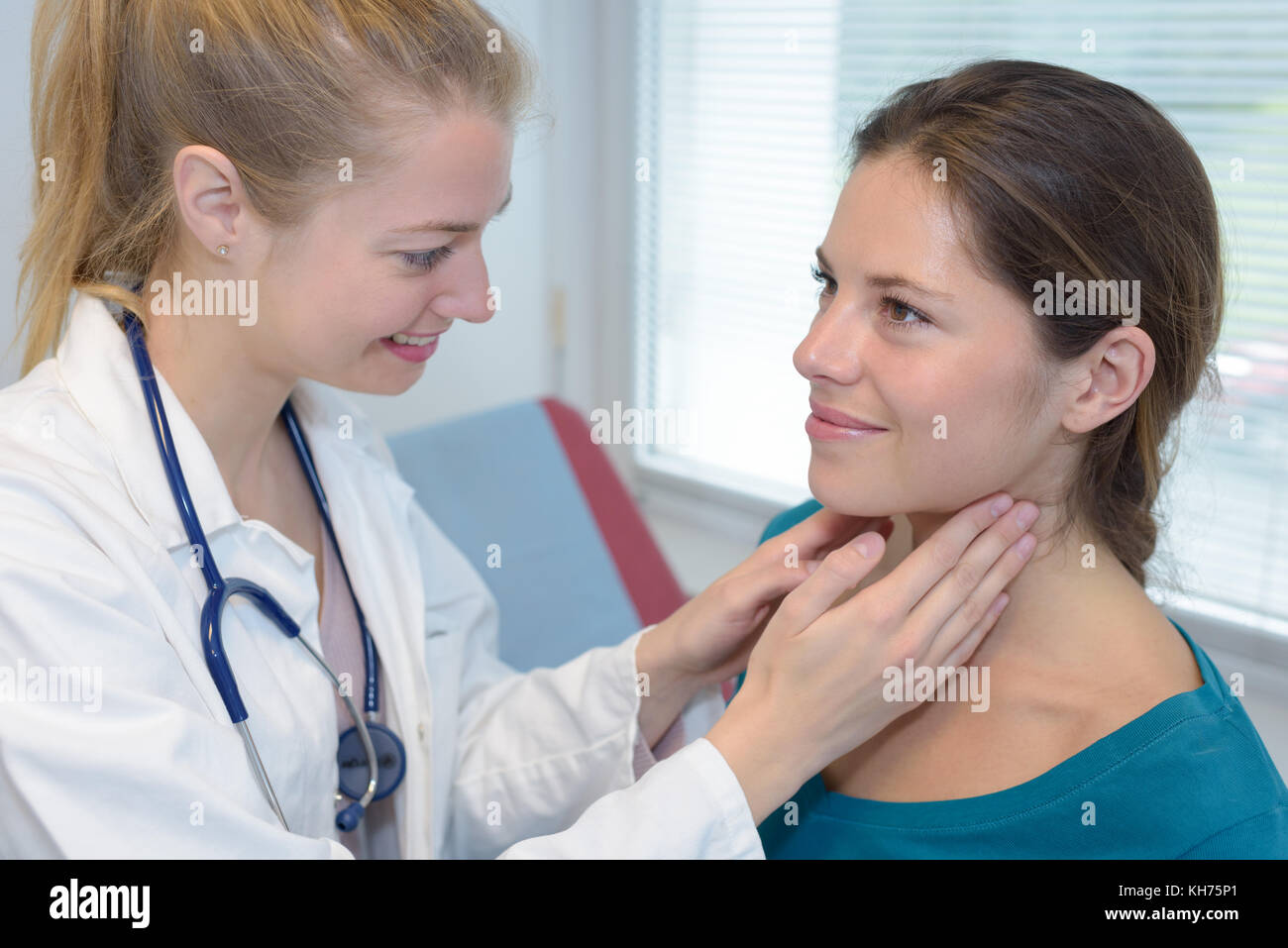 doctor research patients neck ache Stock Photo - Alamy
