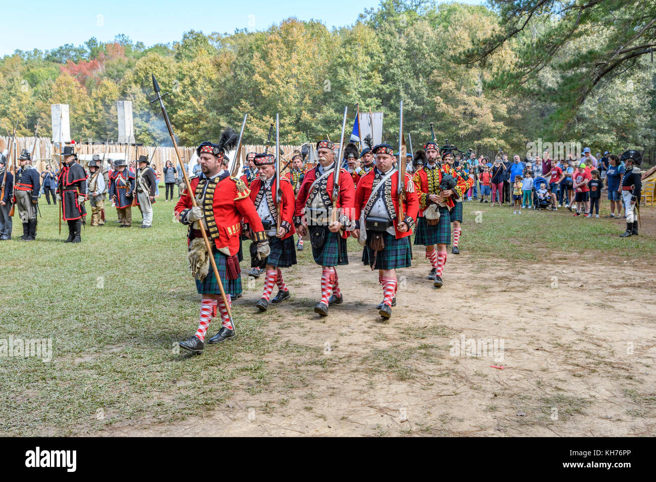 Reenactment actors portraying the 42nd Highlanders Regiment, Black ...