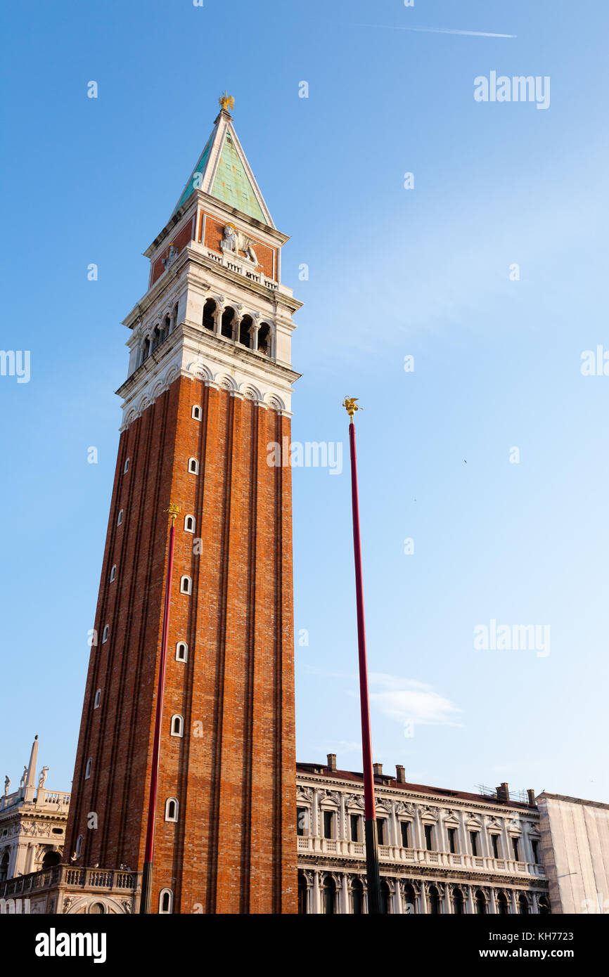 Famous building of italy hi-res stock photography and images - Alamy