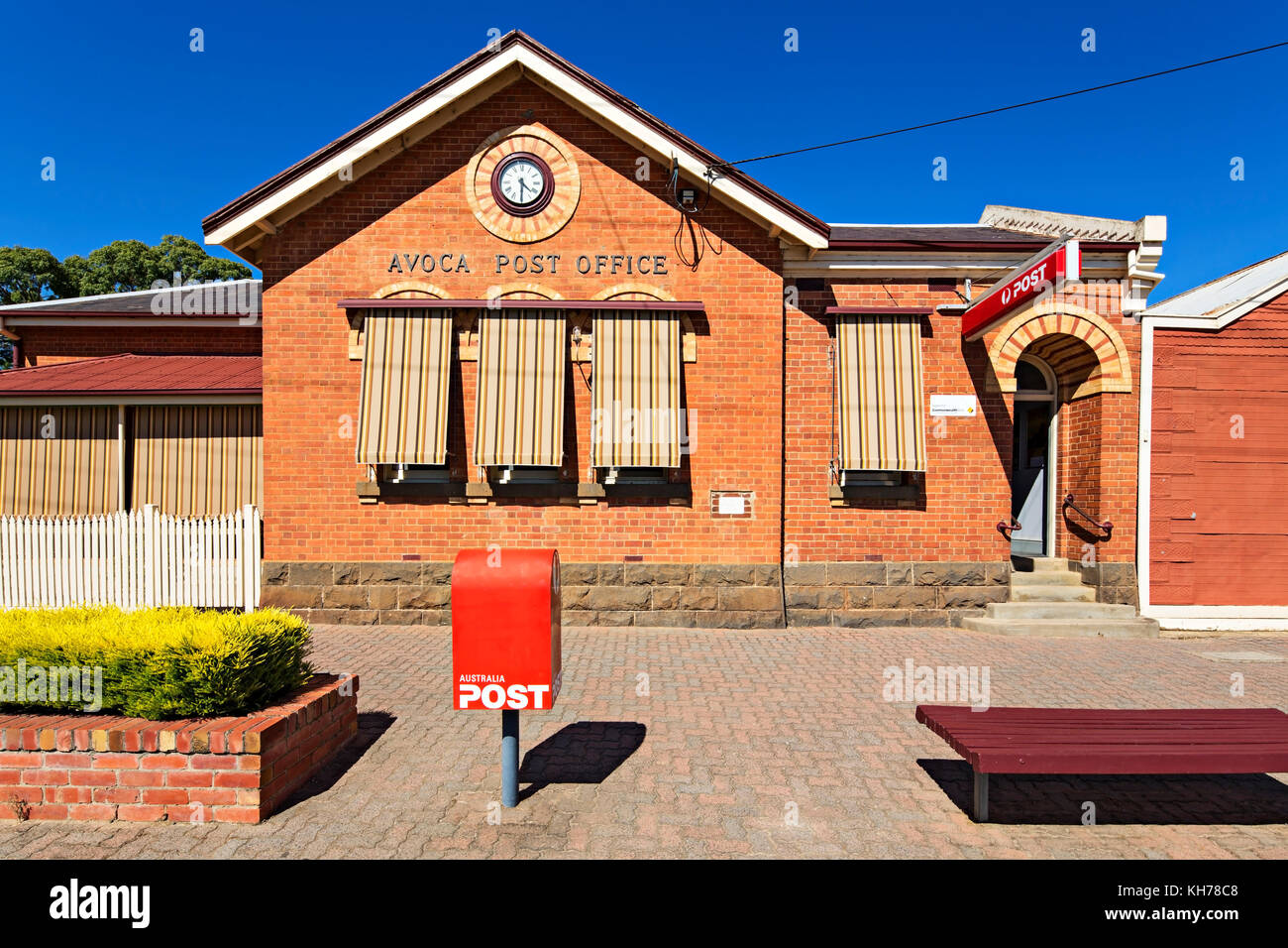 Australia post postbox mailbox hi-res stock photography and images - Alamy
