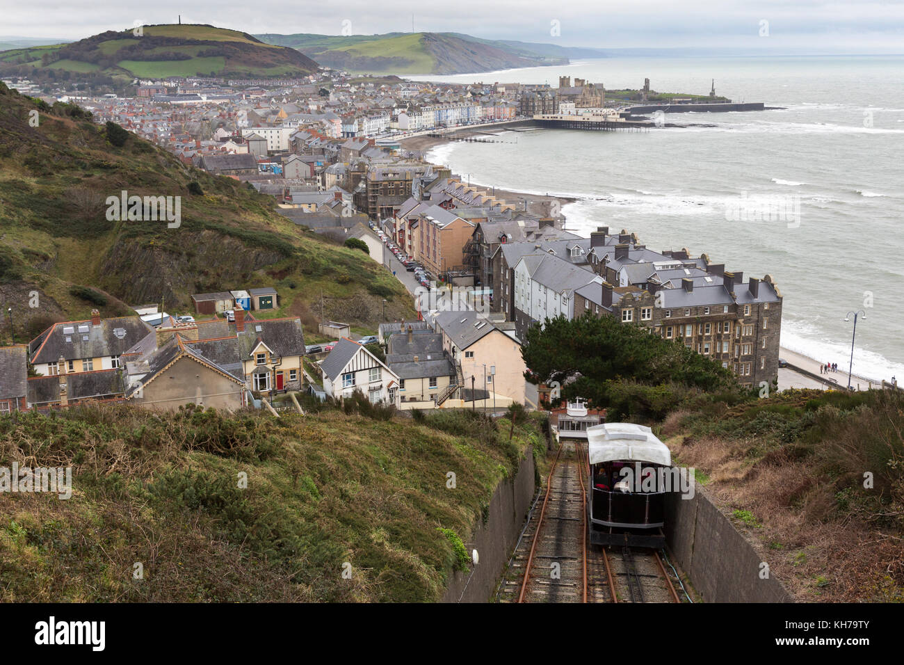 Funicular electric cliff railway on Constitution Hill, Aberystwyth ...