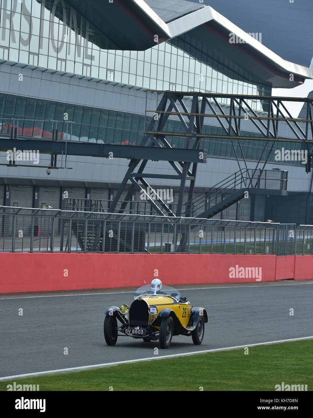 Nicholas topliss hi-res stock photography and images - Alamy