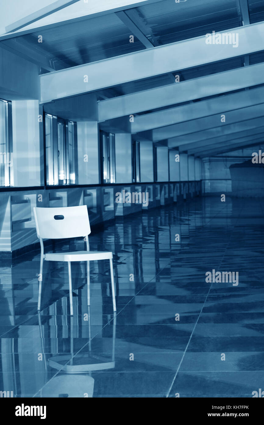 One chair empty room hi-res stock photography and images - Alamy