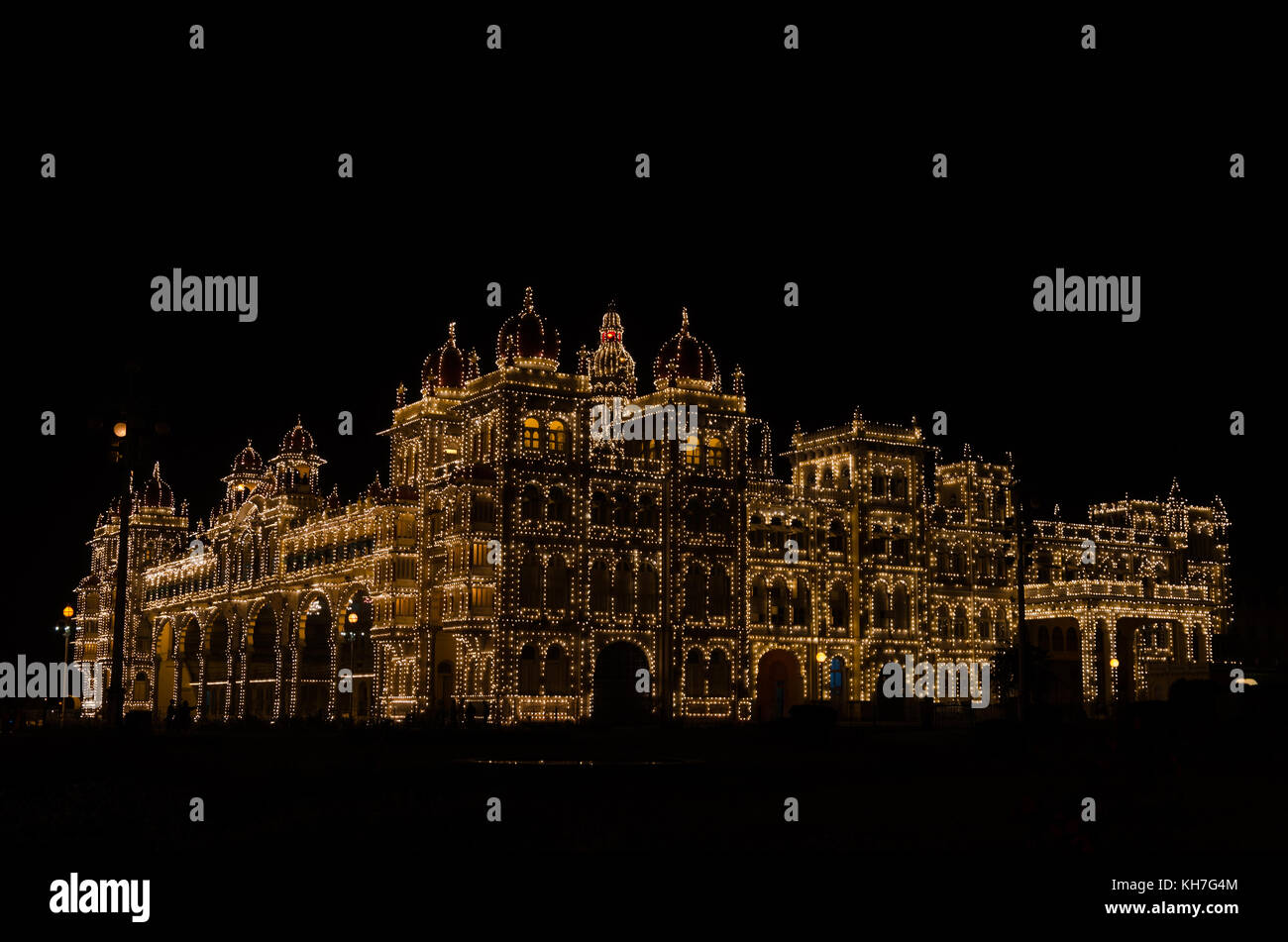 View of mysore palace hi-res stock photography and images - Alamy