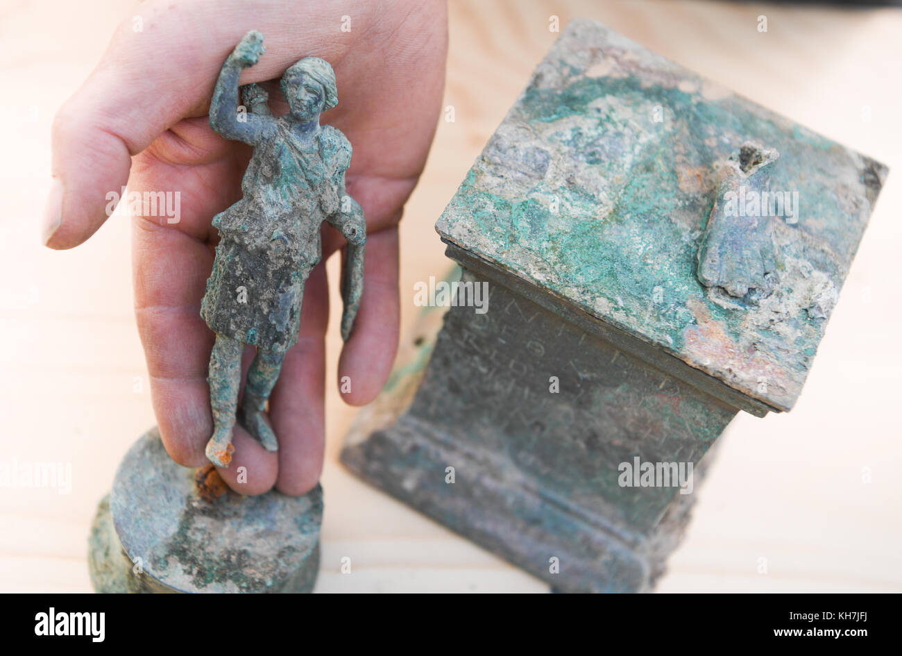 Figure of germania hi-res stock photography and images - Alamy