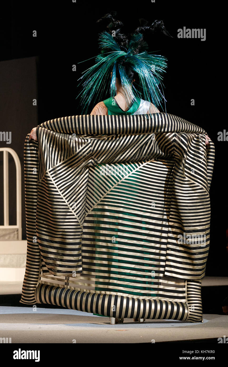 Tokyo, Japan. 14th November, 2017. Miss Japan Natsuki Tsutsui walks ...