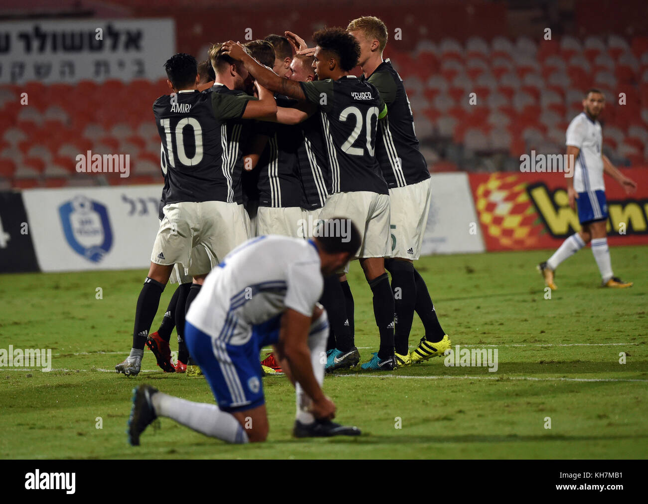 Tel Aviv, Israel. 14th Nov, 2017. The German team is celebrating the ...