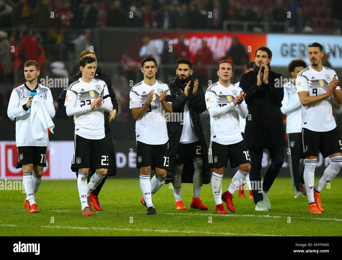 Cologne, Germany. 14th Nov, 2017. German players (left to right) Timo ...