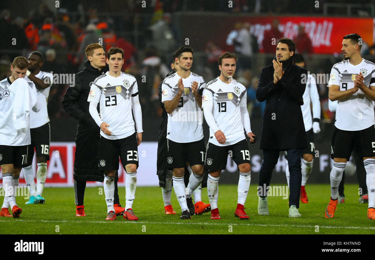 Cologne, Germany. 14th Nov, 2017. German players (left to right) Timo ...