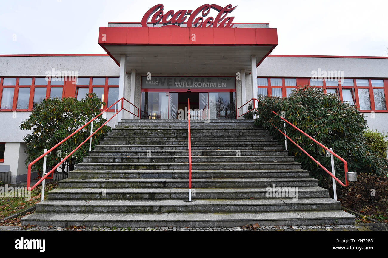 Weimar, Germany. 15th Nov, 2017. The manufacturing site of Coca Cola ...