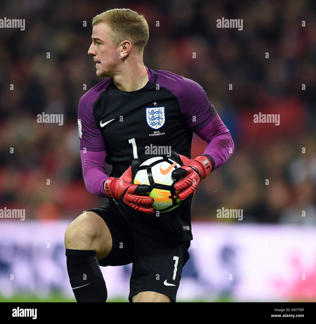 England goalkeeper hi-res stock photography and images - Alamy