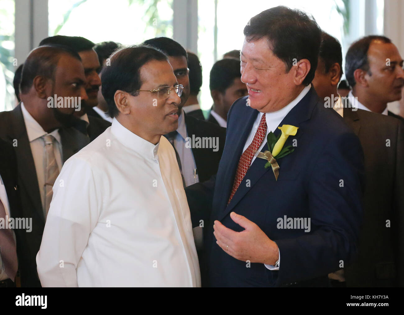 Colombo, Sri Lanka. 16th Nov, 2017.Sri Lankan President Maithripala ...