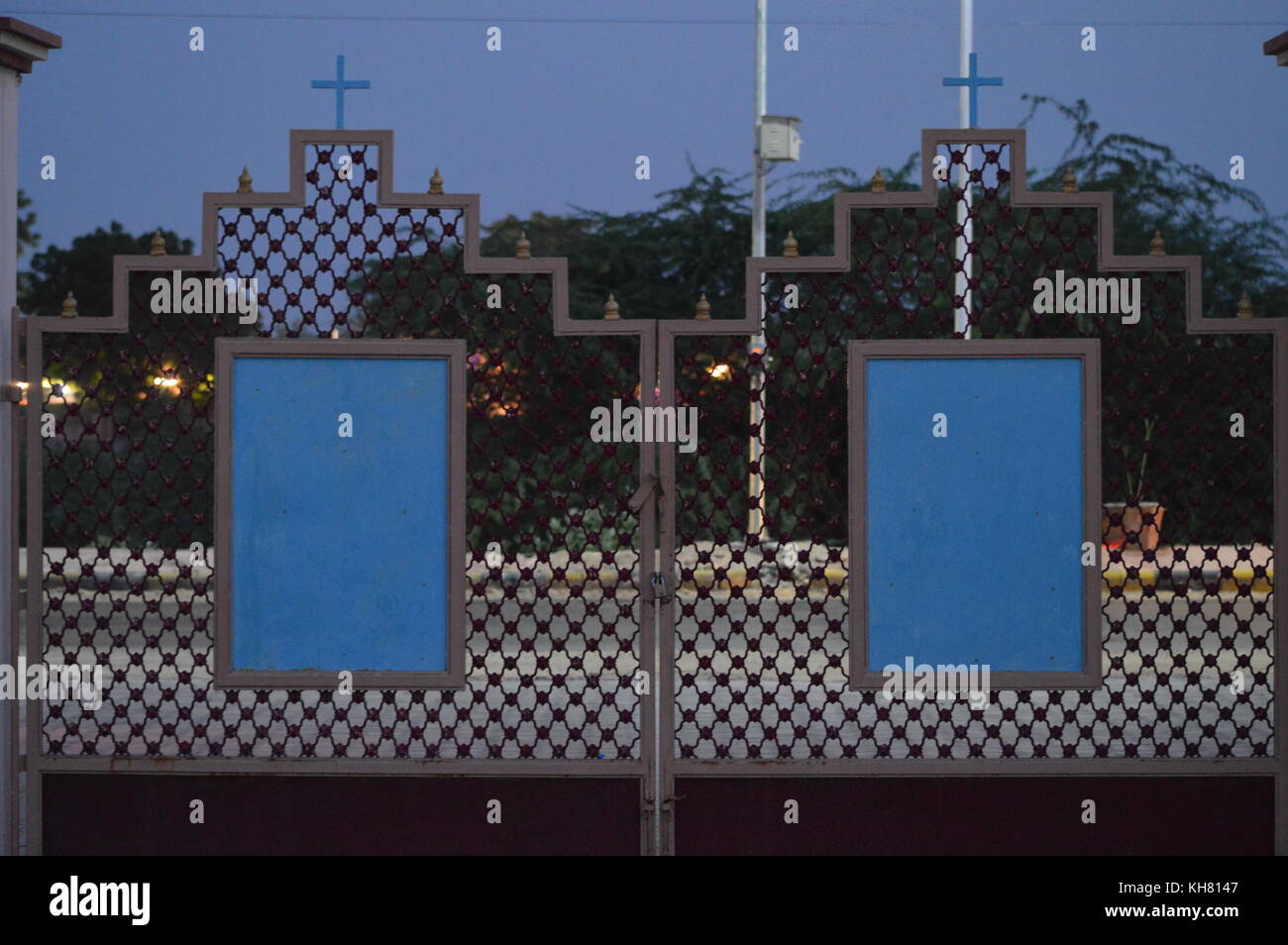 A church gate Stock Photo - Alamy