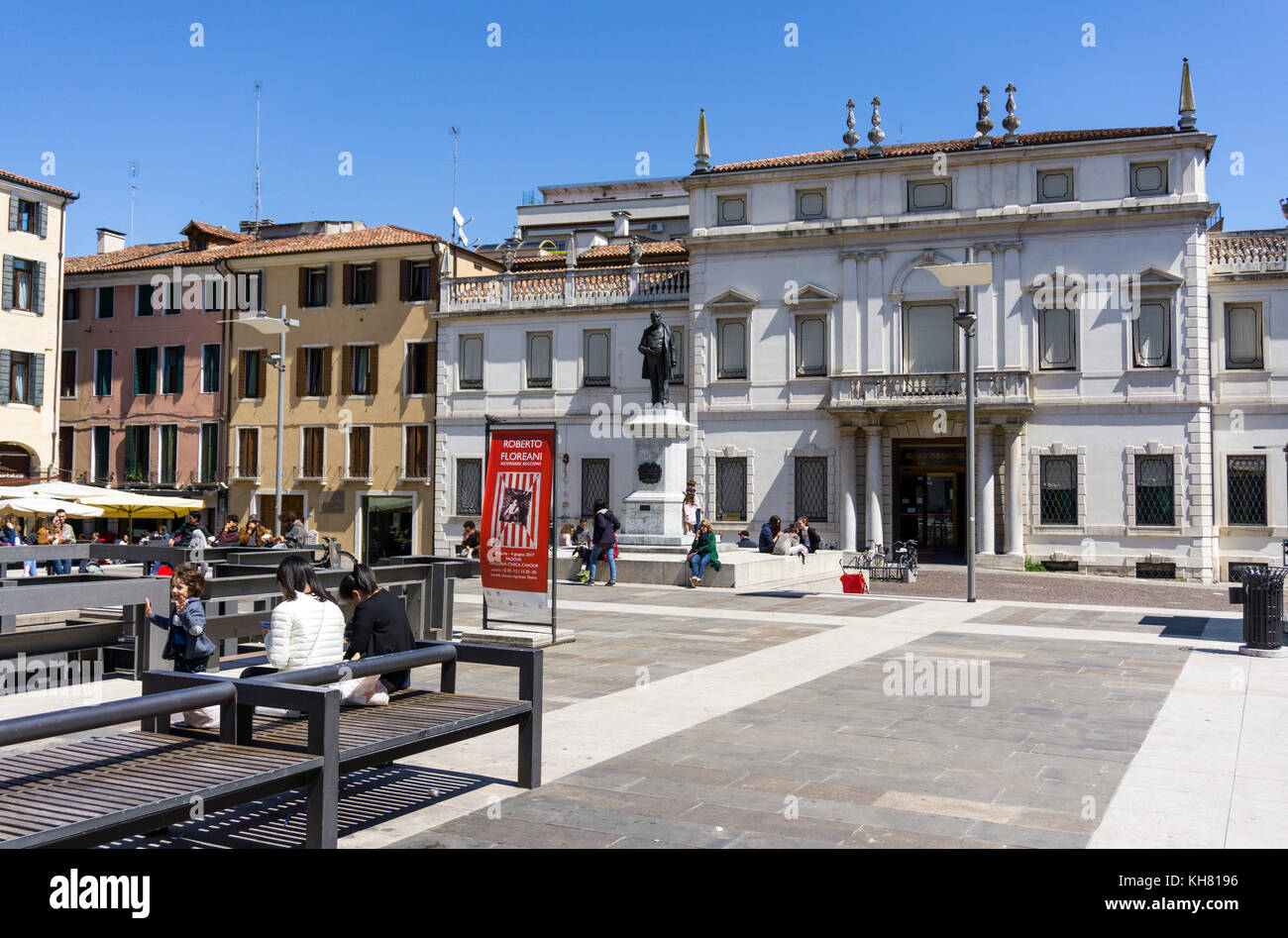 Piazza di cavour hi-res stock photography and images - Alamy