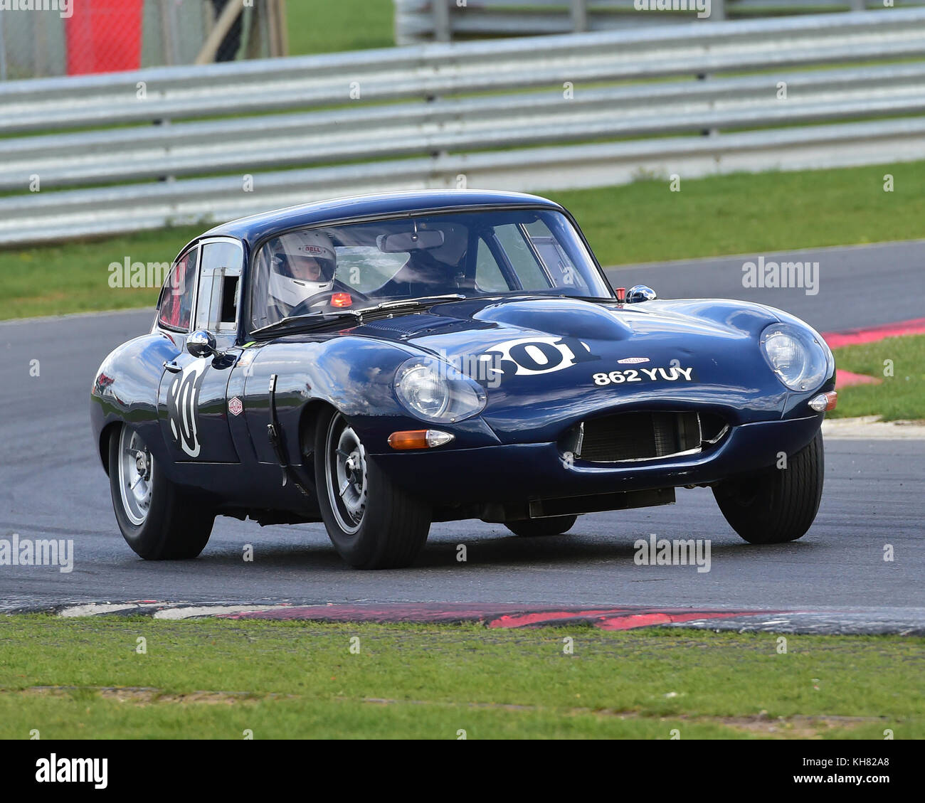 Jonathan Navon, Jaguar E-Type, Swinging Sixties, Group 2, CSCC, Season ...