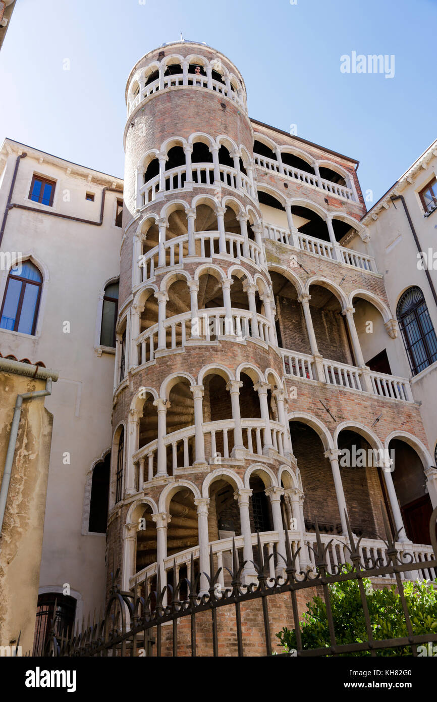 History Of Houses In Venice Italy