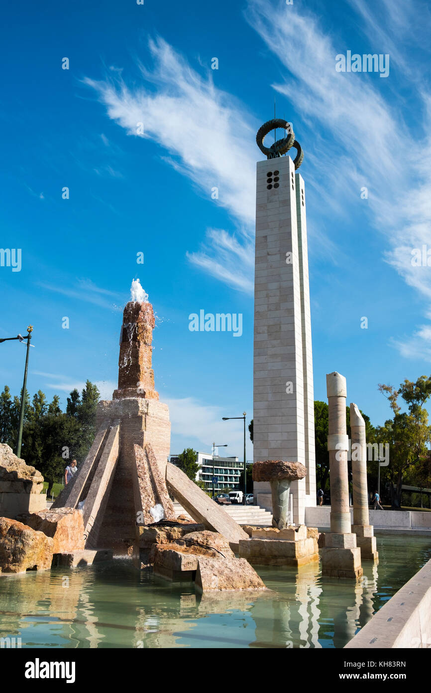 Carnation revolution abril 1974 hi-res stock photography and images - Alamy