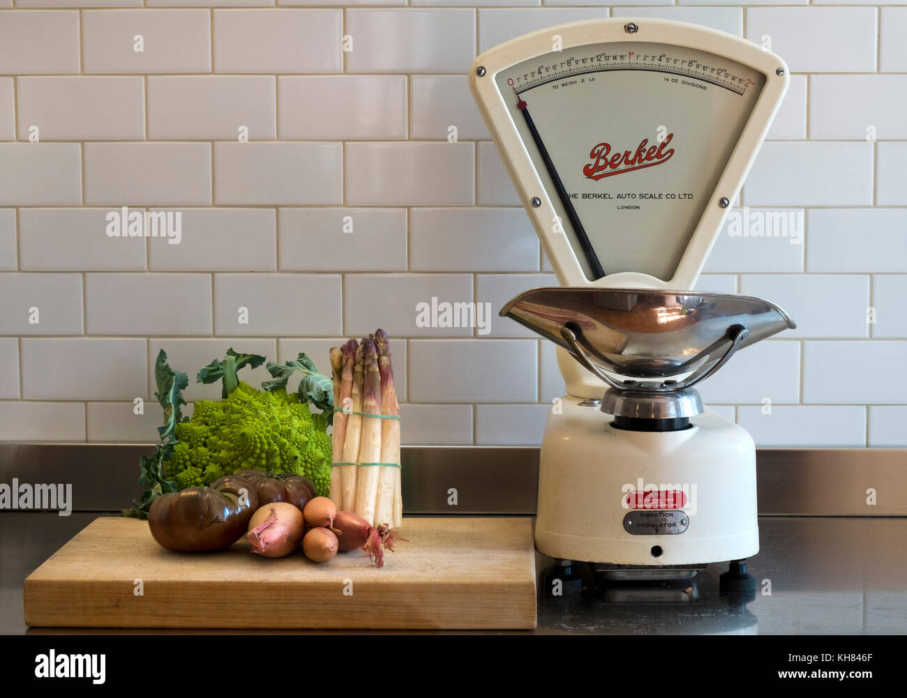 Berkel weighing scale hi-res stock photography and images - Alamy