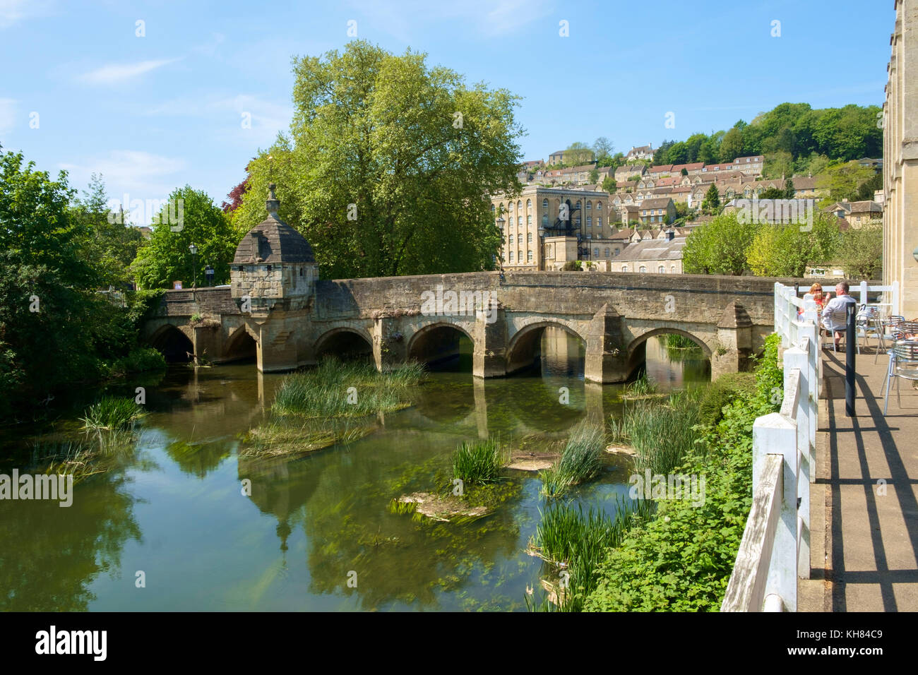 Bradford on avon town bridge hi-res stock photography and images - Alamy