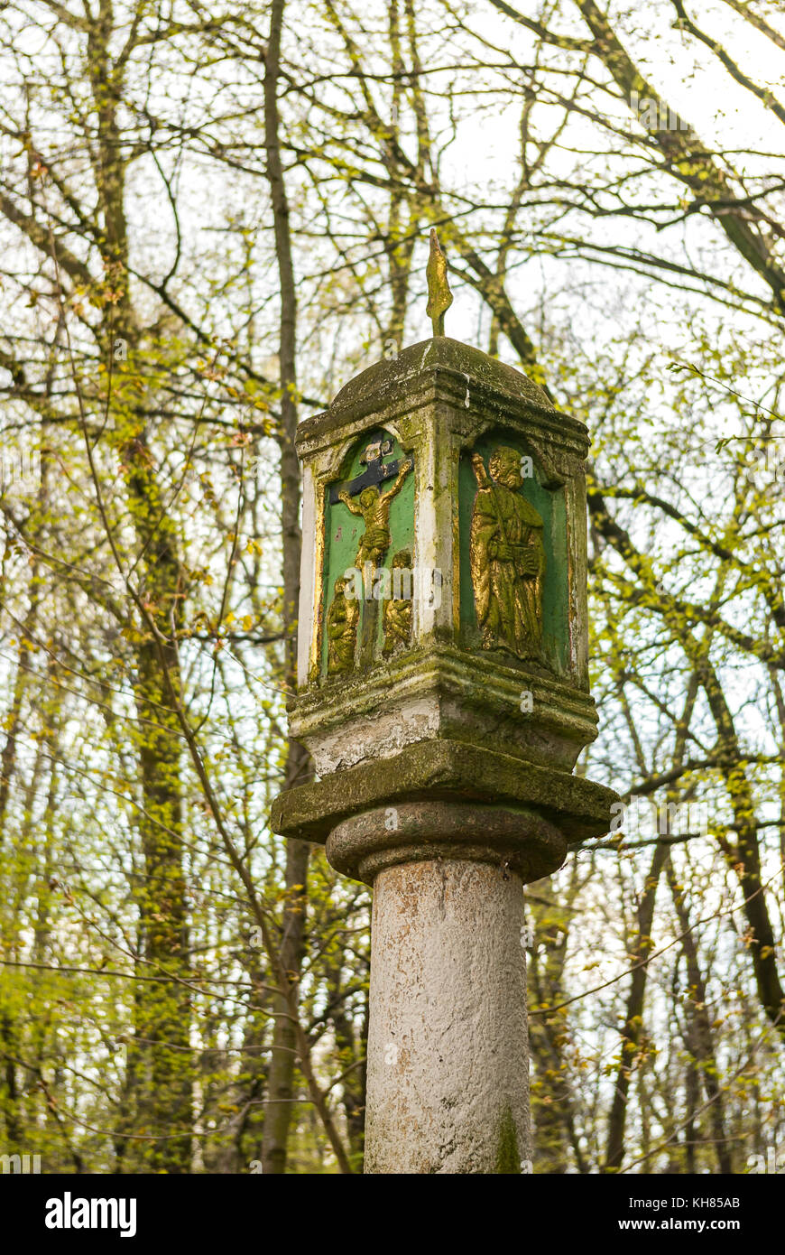 Catholic wayside shrine in the Laske Floodplain Forest near Ralbitz ...