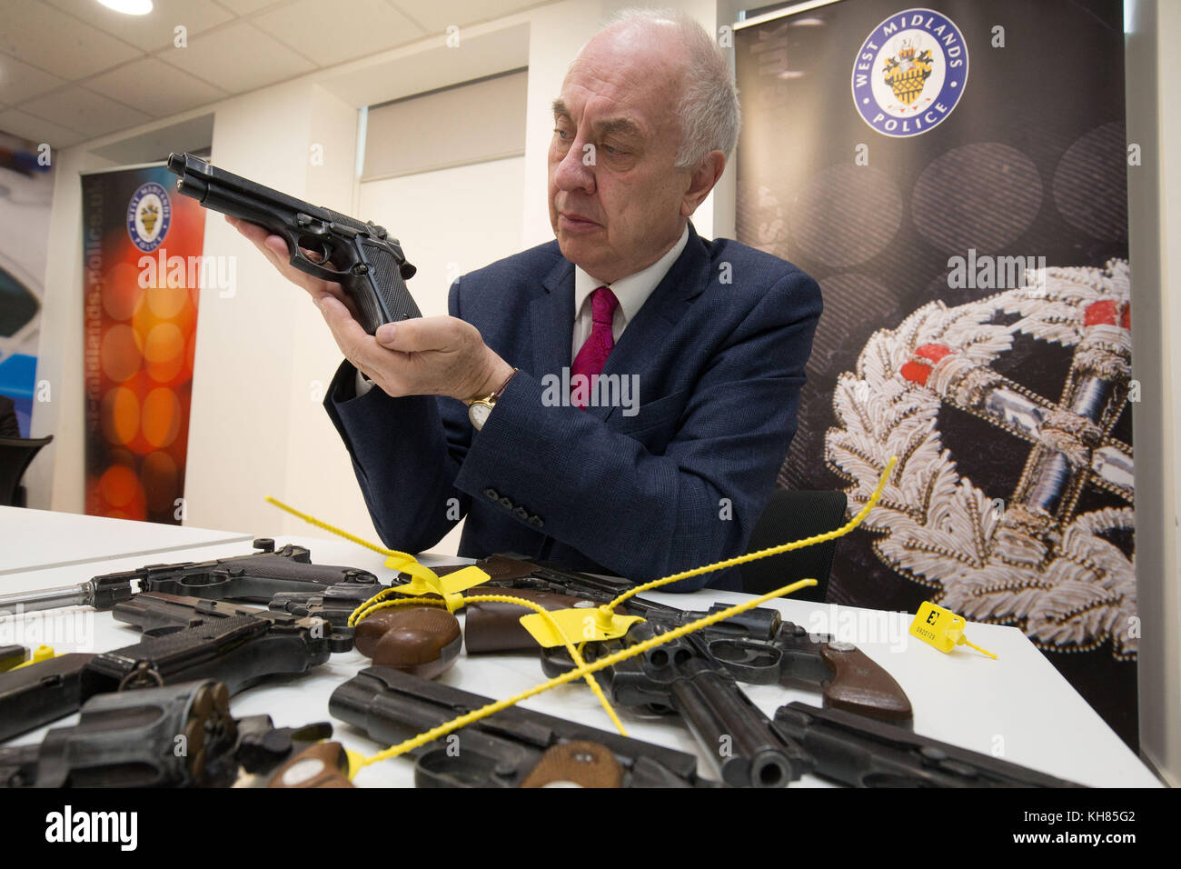 Police gun surrender High Resolution Stock Photography and Images - Alamy