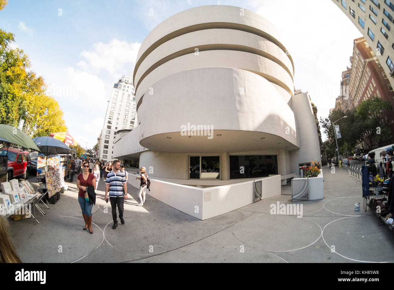 Solomon. R. Guggenheim Museum, 5th Avenue, Manhattan, New York City, NY ...