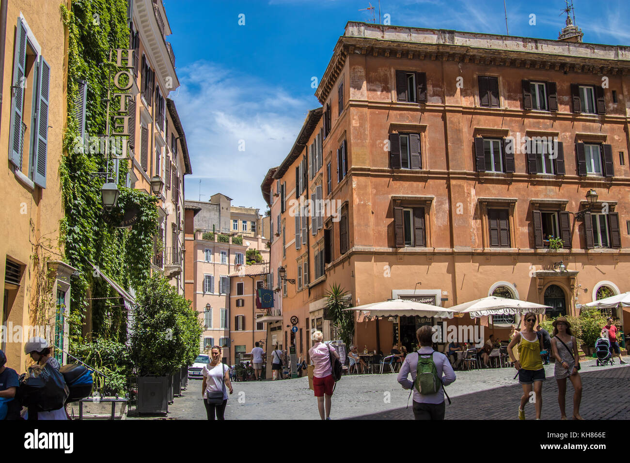 Exploring rome italy hi-res stock photography and images - Alamy