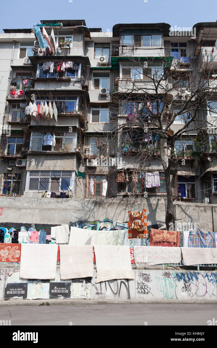 Chinese housing hi-res stock photography and images - Alamy