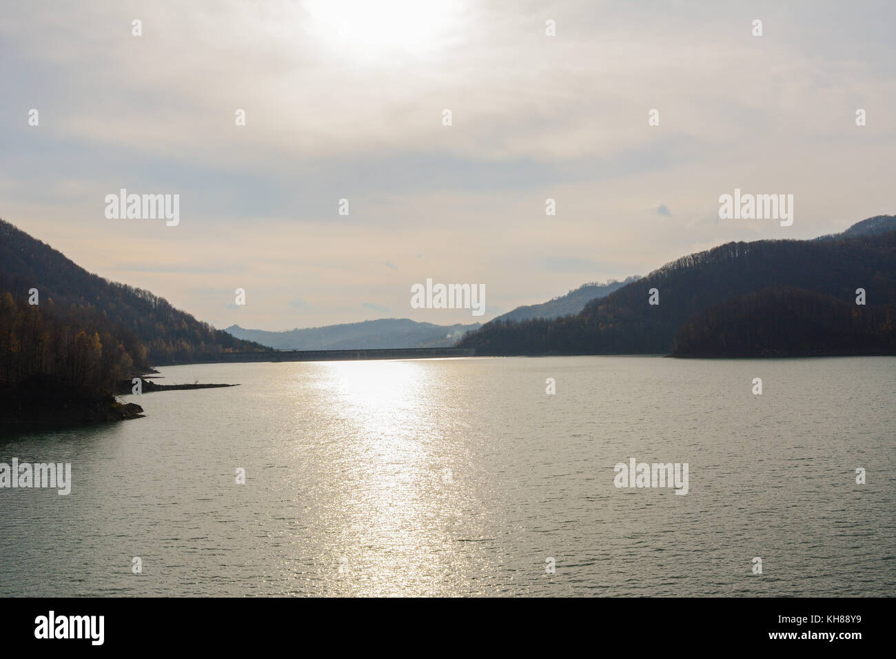 The lake from the mountain side Paltinis, in Romania Stock Photo - Alamy