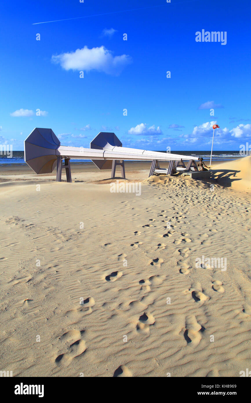 Belgium. Westende Bad. Art on the beach. Beaufort04. "I Can Hear It ...