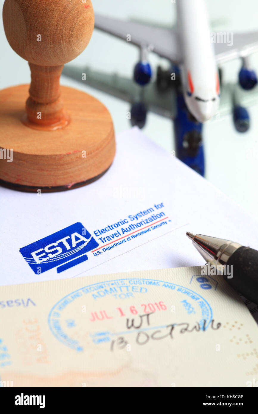 Electronic system hi-res stock photography and images - Alamy