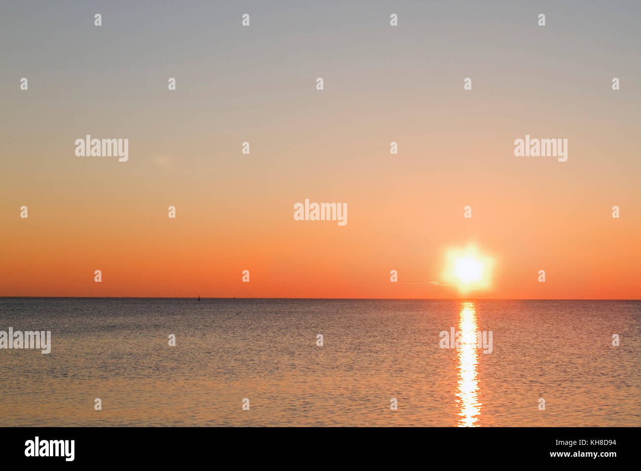 Colour gradation hi-res stock photography and images - Alamy