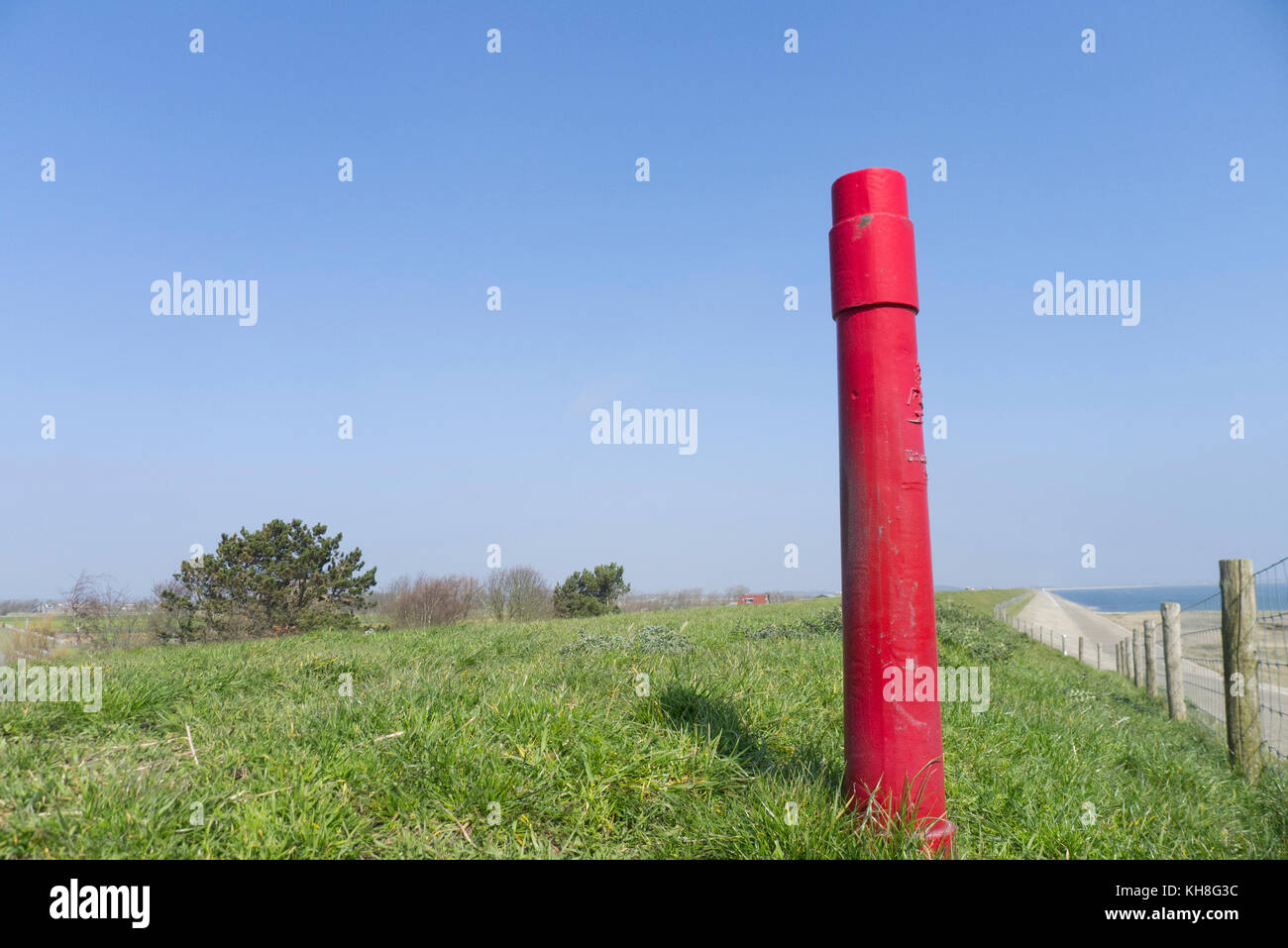 Dike pole hi-res stock photography and images - Alamy