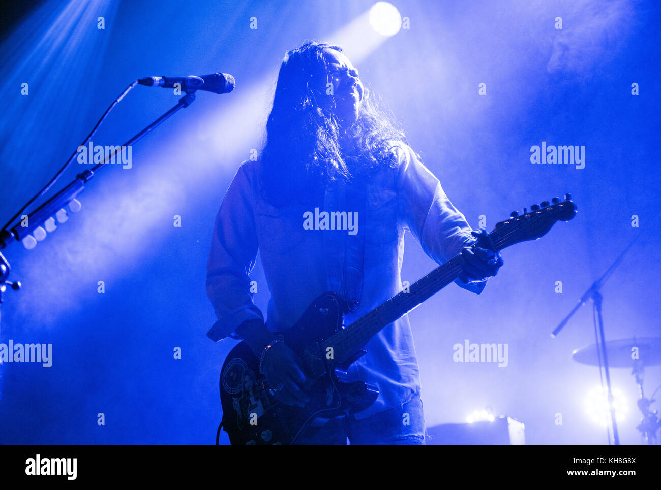 Temper trap performs hi-res stock photography and images - Alamy