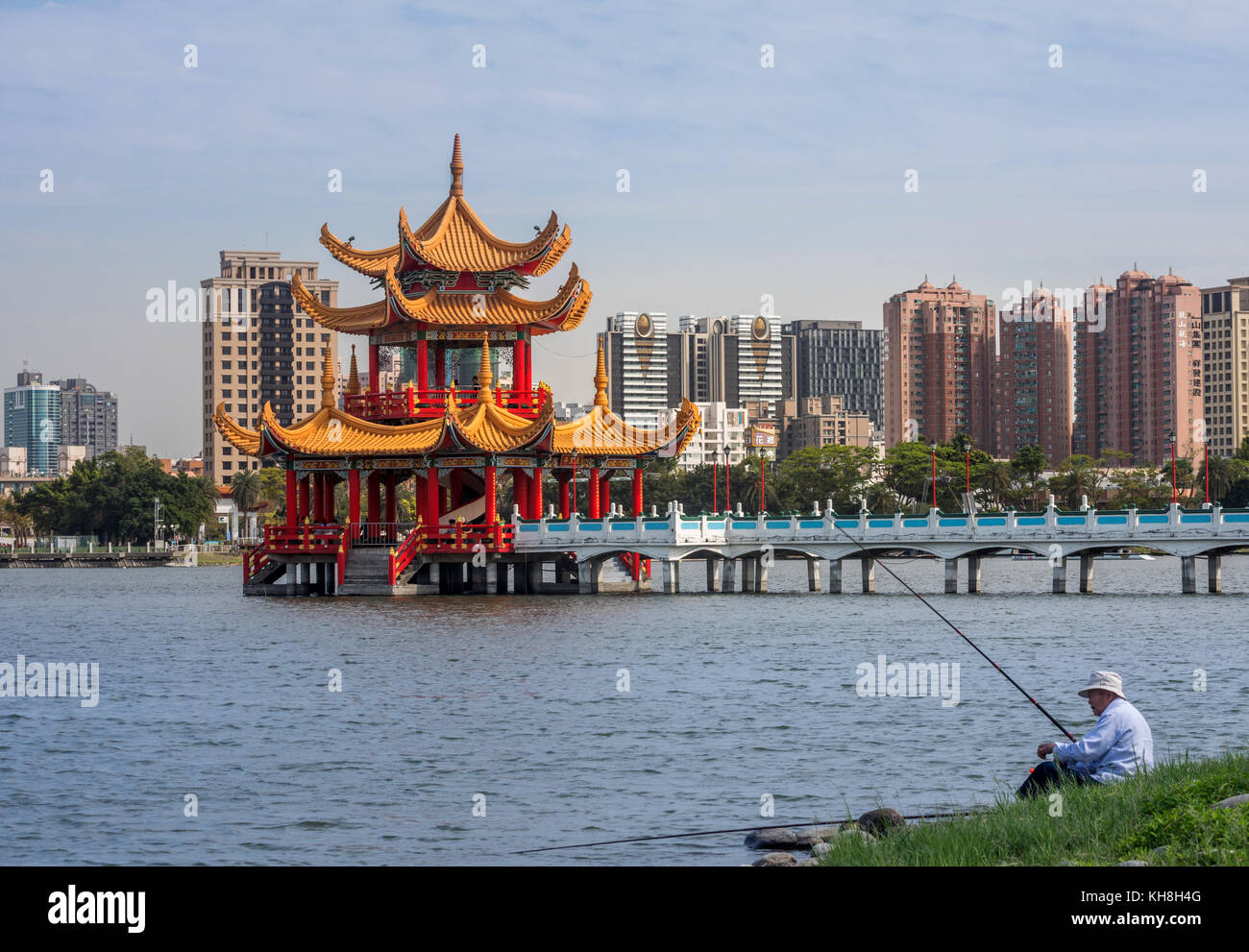 Taiwan, Kaohsiung City, Tsoying District, Lotus Pond, Pavillion ...
