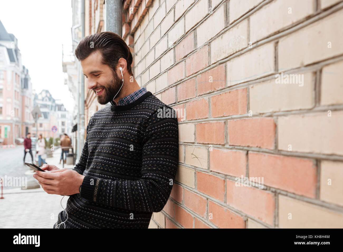 Lean Leaning Listen High Resolution Stock Photography and Images - Alamy