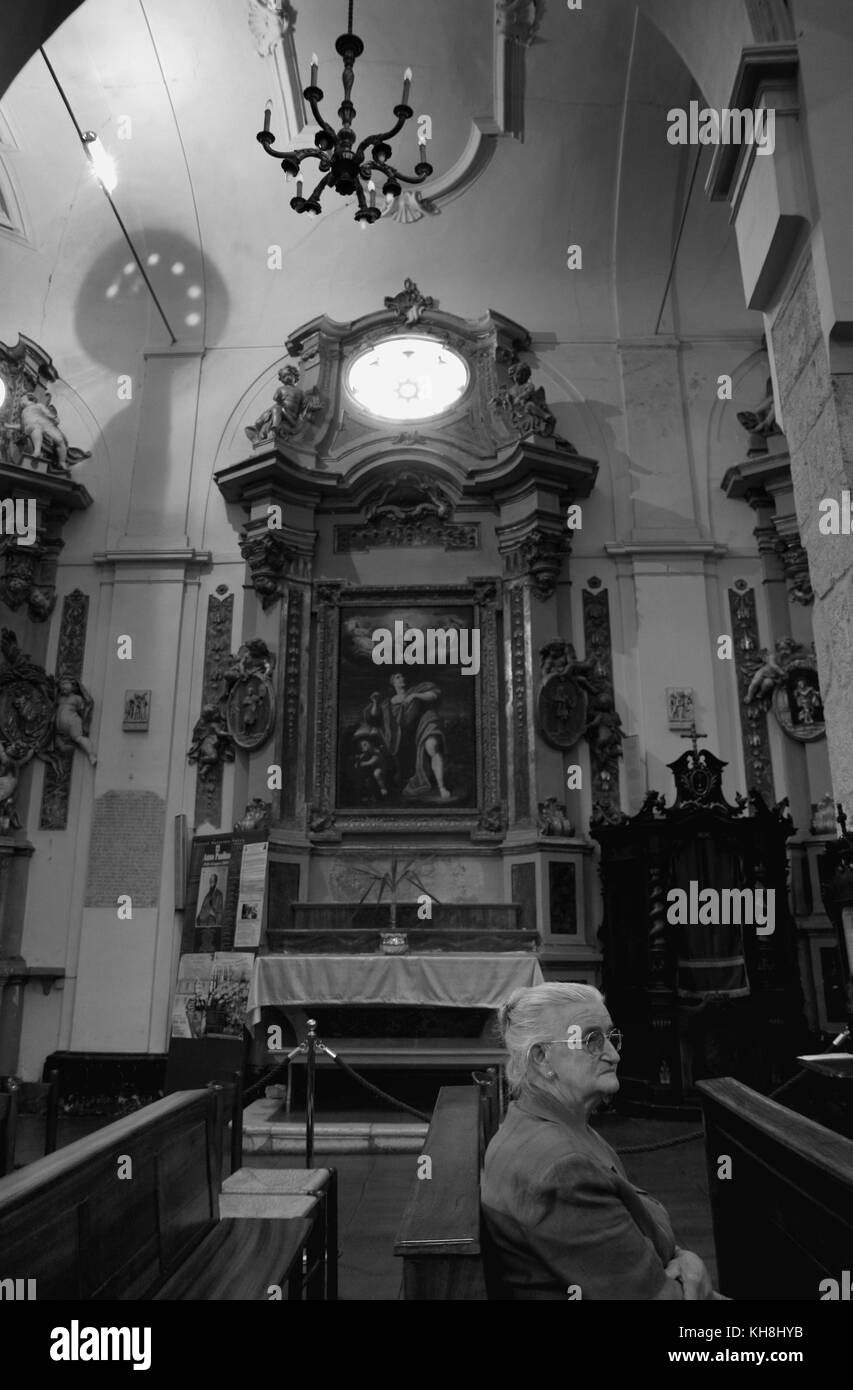 Italian interiors Black and White Stock Photos & Images - Alamy