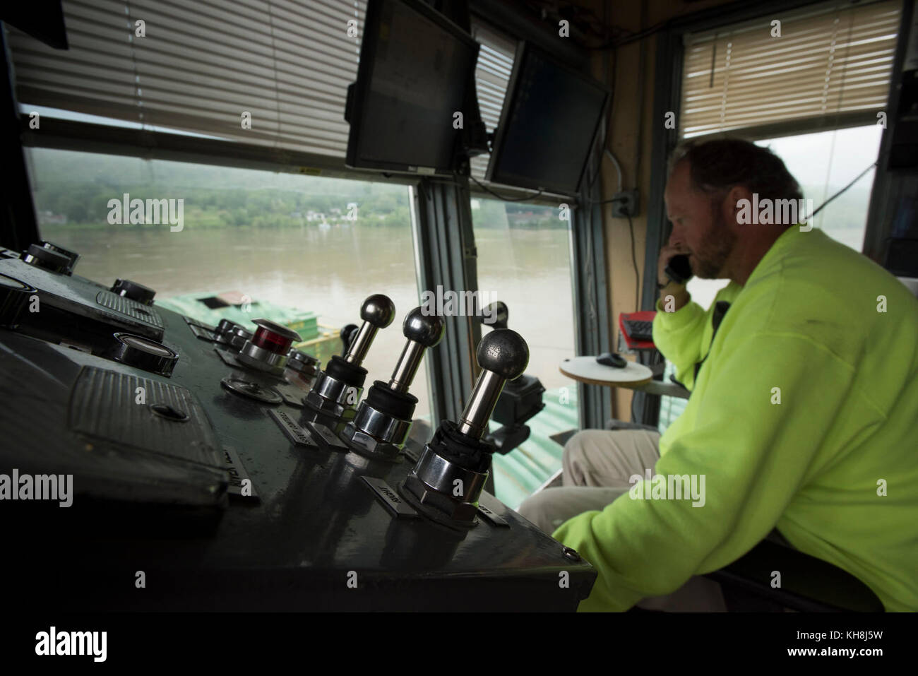 Consolidated Grain and Barge operations at the Riverside Terminal, in ...