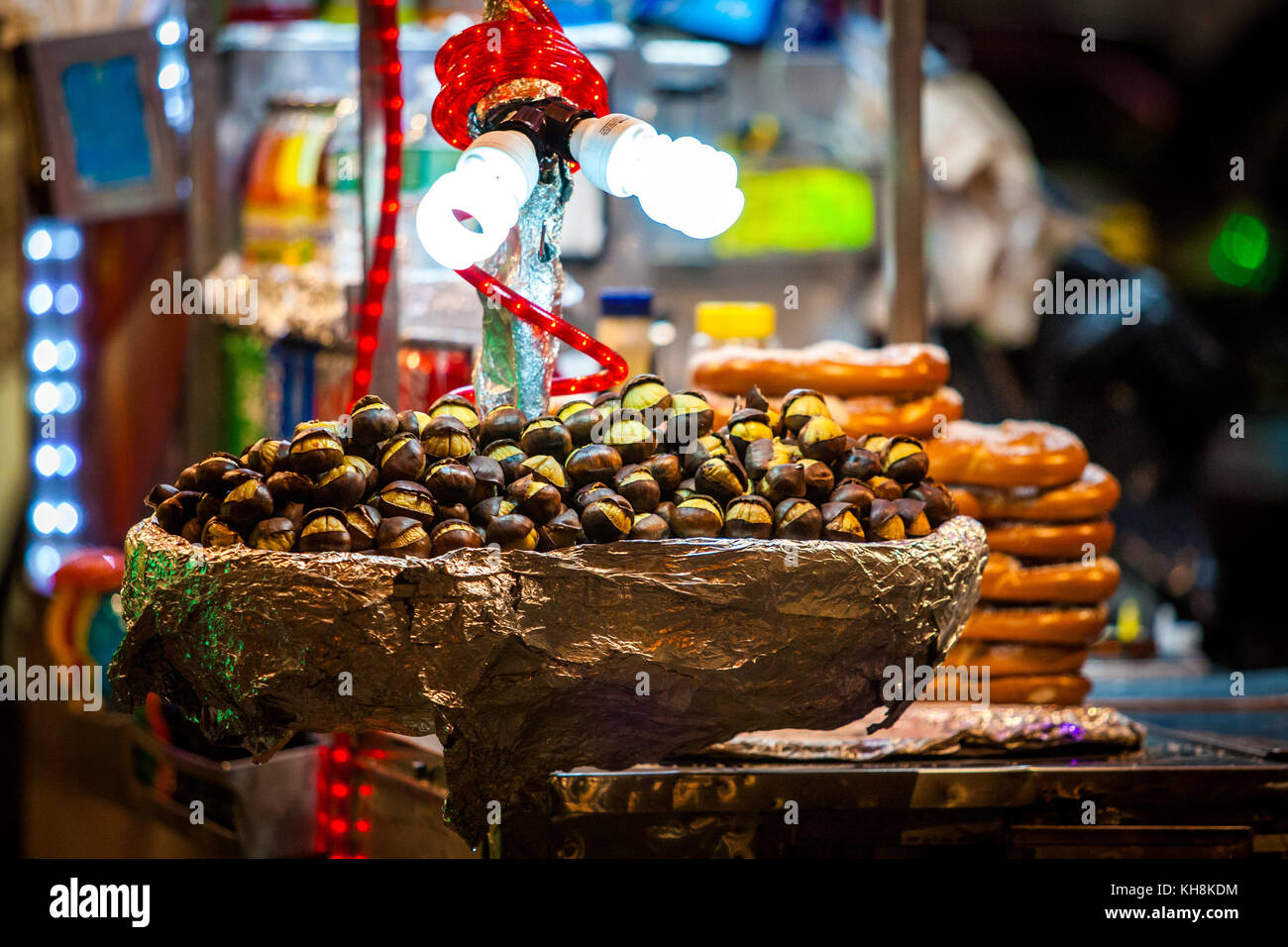 Chestnuts japan hi-res stock photography and images - Alamy